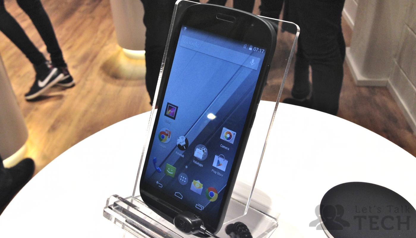 YotaPhone 2 Dual-display Smartphone: First Impressions - Let's Talk Tech